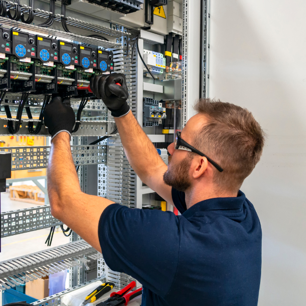 Puno Jashte – Gjej pune jashte shtetit